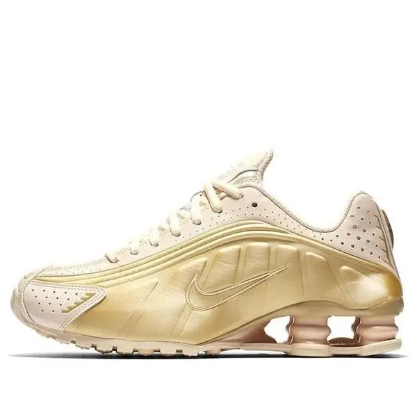 Nike Shox R4 'guava Sneakers - Gold