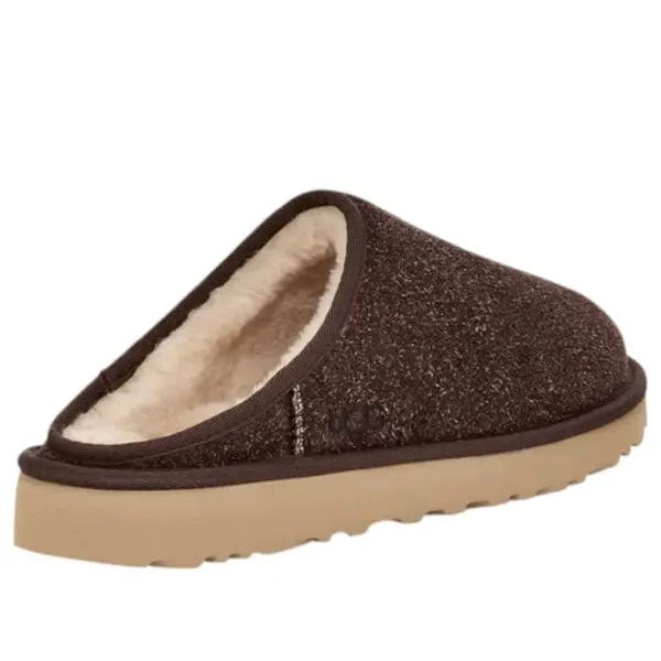 UGG Classic Slip-on Shaggy