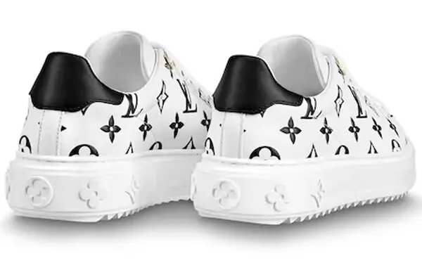 LOUIS VUITTON Time Out Sneakers - Black