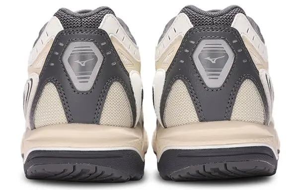 Mizuno Wave Orion Low Top Sneakers