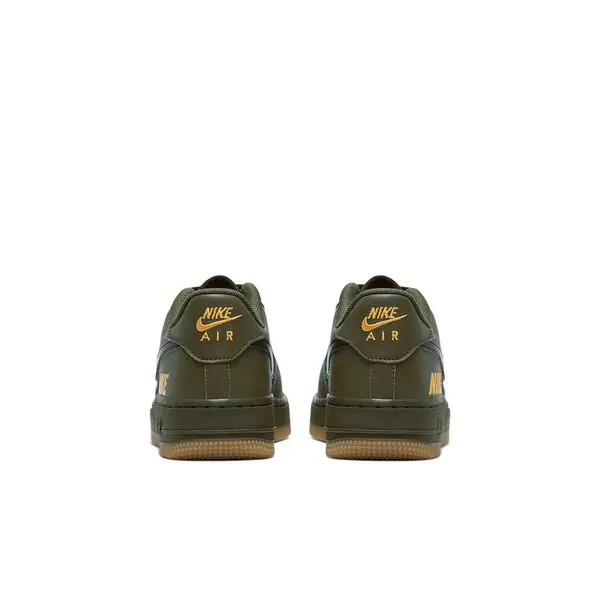 Nike Force 1 Lv8 Gore-tex Low Top Sneakers