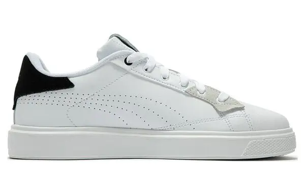 PUMA Lajla Low Top Sneakers