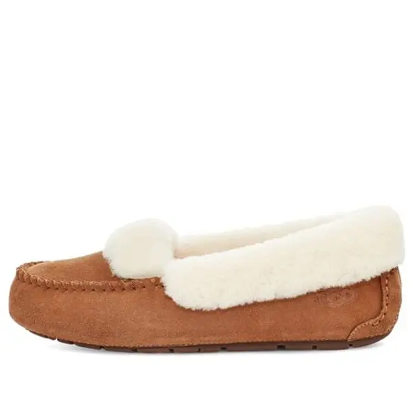 UGG Dakota Spill Seam Slipper - Chestnut