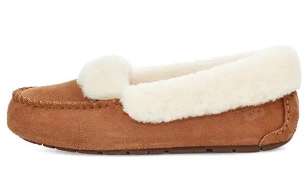 UGG Dakota Spill Seam Slipper
