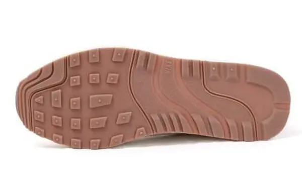 Nike Safari Deconstruct Sneakers