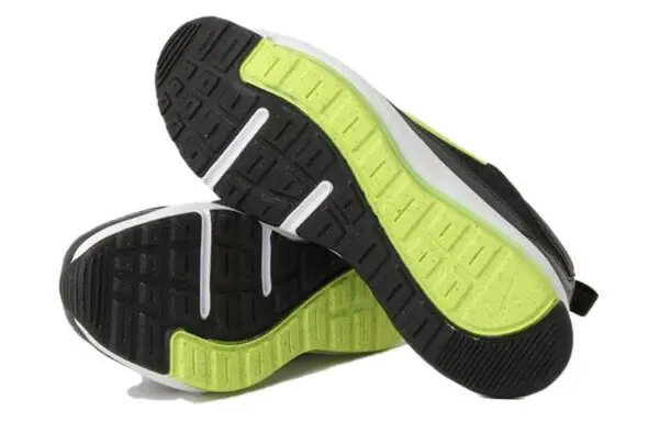 Nike Max Ap Sneakers - Black/volt