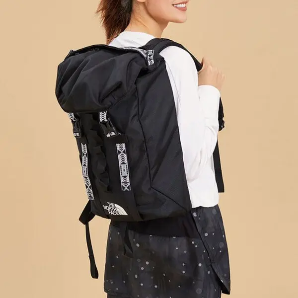 The North Face Lineage Ruck 37l Backpack