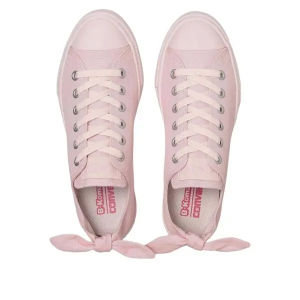 CONVERSE X Oshi No Ko Chuck Taylor All Star Light Platform Sneakers - Pink