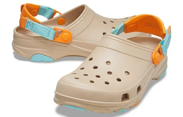 CROCS Classic Clog Sandals - Default Colorway