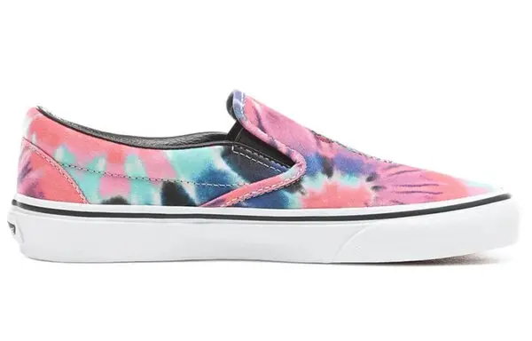 VANS Classic Slip-on Tie Dye Sneakers - Red/blue