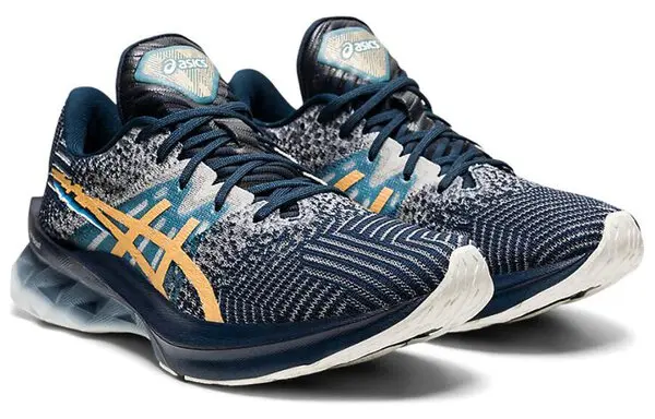 Asics Novablast 'pixel Noise - Grey/blue