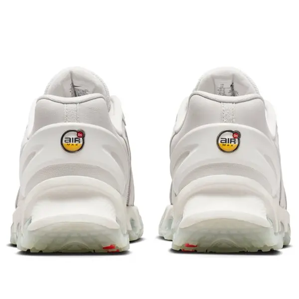 Nike Max Dn8 Leather Sneakers - Platinum Tint/light Smoke Grey
