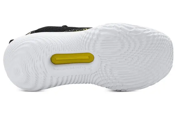 Under Armour Flow Breakthru 2 Basketball Sneakers