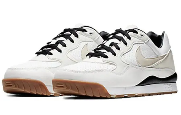 Nike Wildwood Sneakers - White
