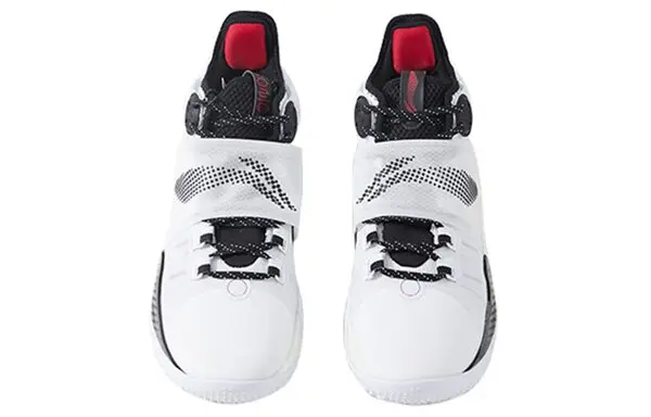 LI-NING Sonic Athletic Shoes