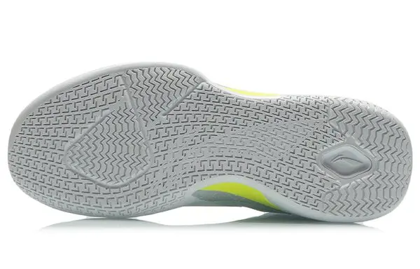 LI-NING War Falcon Mid Professional Basketball Shoes - White/green