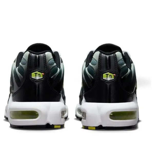 Nike Max Plus Sneakers - Black/bright Cactus/light Silver