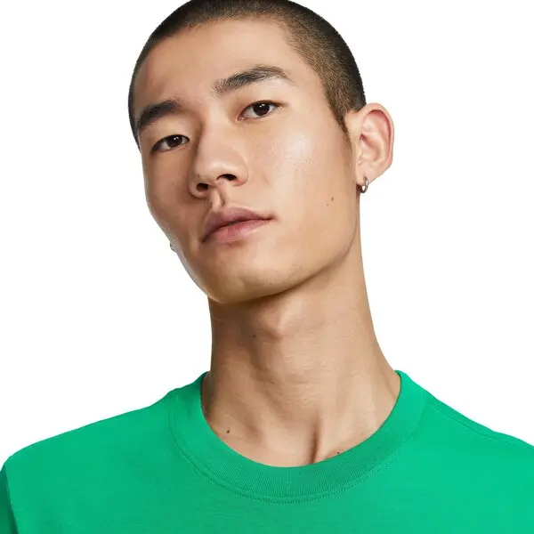 Nike Club T-shirt