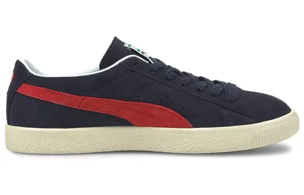 PUMA Suede Vintage Low Top Sneakers