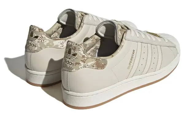 Adidas Originals Superstar Sneakers - Beige/white