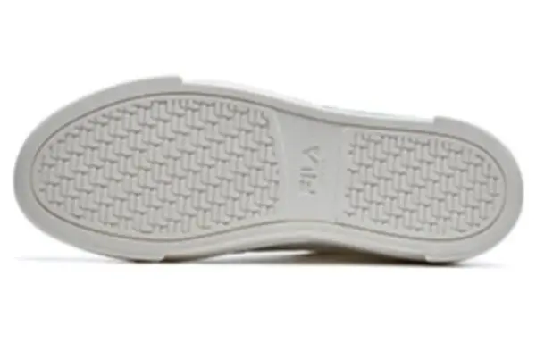 FILA Sandwich Low Top Sneakers
