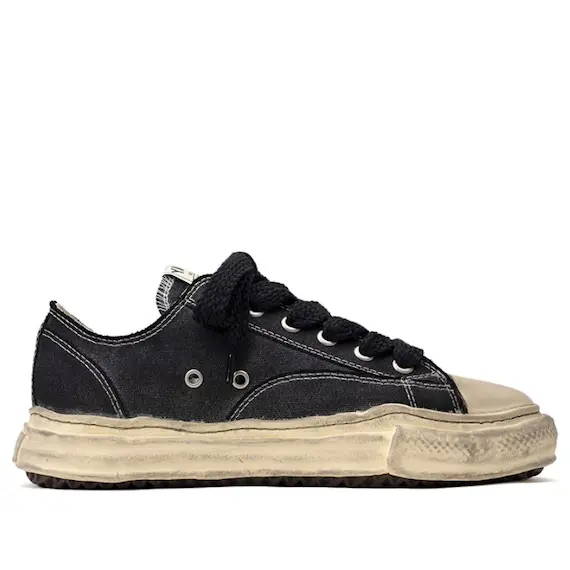 Mihara Yasuhiro Peterson Canvas Low Top Sneakers - Black