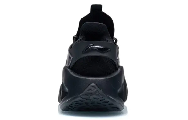 LI-NING Essence 2.3 Delta Athletic Sneakers
