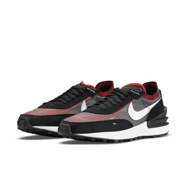 Nike Waffle One Se "bred" Low Top Sneakers - Black/red