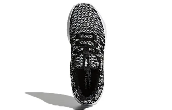 Adidas Cloudfoam Ultimate Sneaker