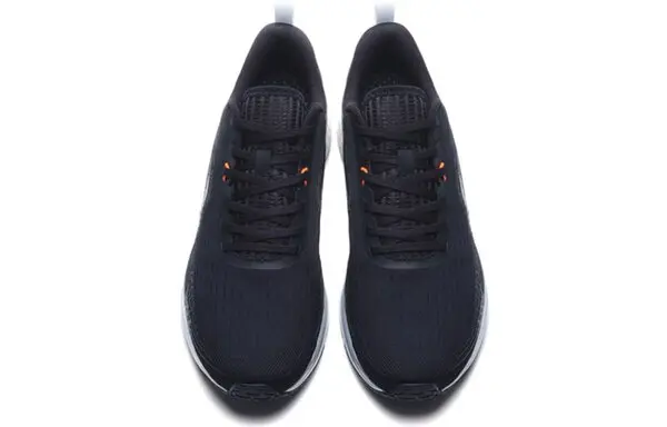 LI-NING Rouge Rabbit Iv Sneakers