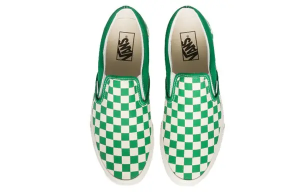 VANS Classic Slip-on Checkerboard Sneakers - Green