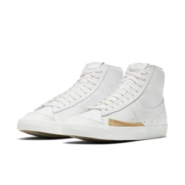 Nike Blazer Mid '77 Vintage Sneakers - White/brown