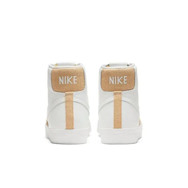 Nike Blazer Mid '77 Vintage Sneakers - White/brown