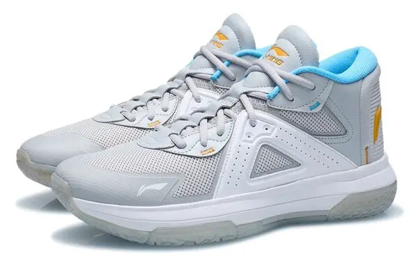 LI-NING Team Emblem Mid-top Sneakers