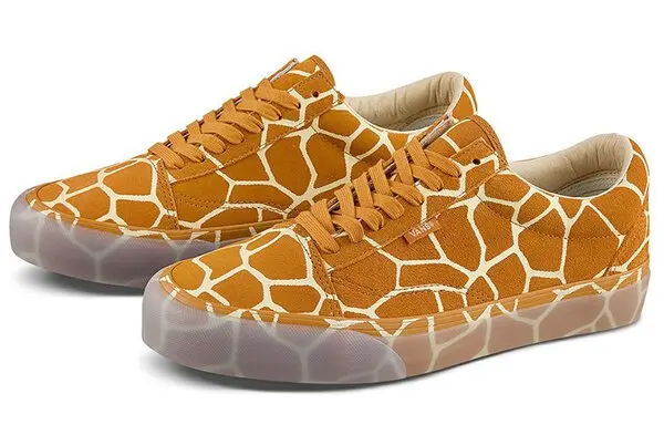 VANS Old Skool Ns Giraffe Pattern Sneakers - Brown
