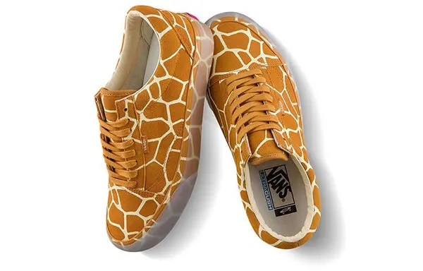 VANS Old Skool Ns Giraffe Pattern Sneakers - Brown