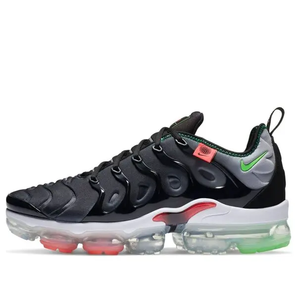 Nike Vapormax Plus "worldwide Pack" Sneakers - Black