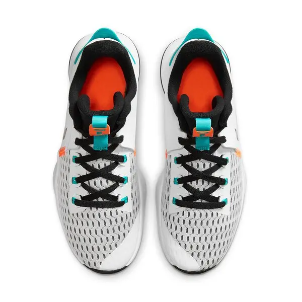 Nike Lebron Witness 5 Athletic Sneakers - White/green