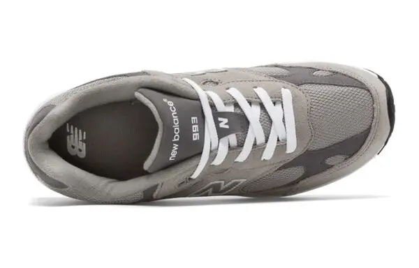 NEW BALANCE 993 Low Top Sneakers