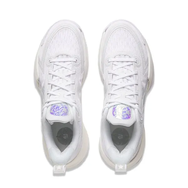 LI-NING Ultra Light V2 Sneakers - White/beige