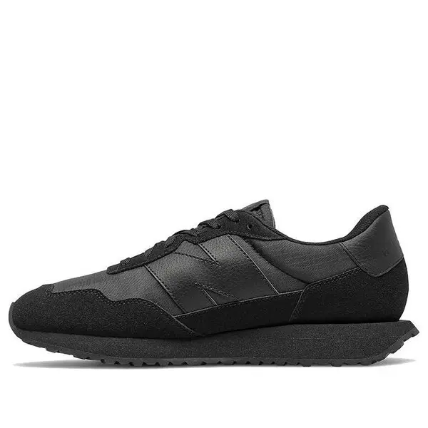 NEW BALANCE 237 Low Top Sneakers - Black
