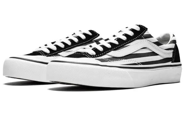 VANS Style 36 Sf "stripe" Low Top Sneakers - Black
