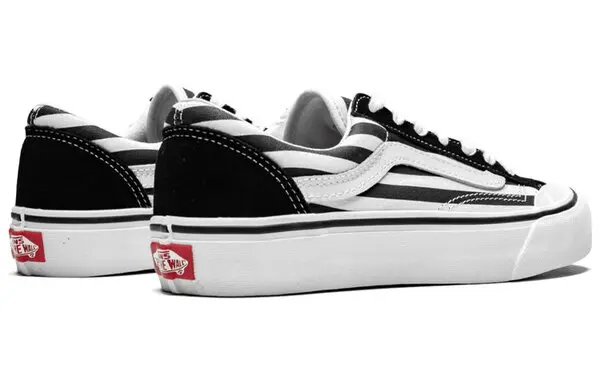VANS Style 36 Sf "stripe" Low Top Sneakers - Black