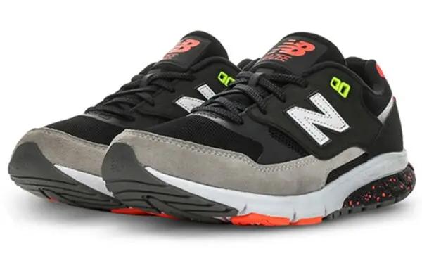 NEW BALANCE 530 Series Low Top Athletic Sneakers - Black/gray
