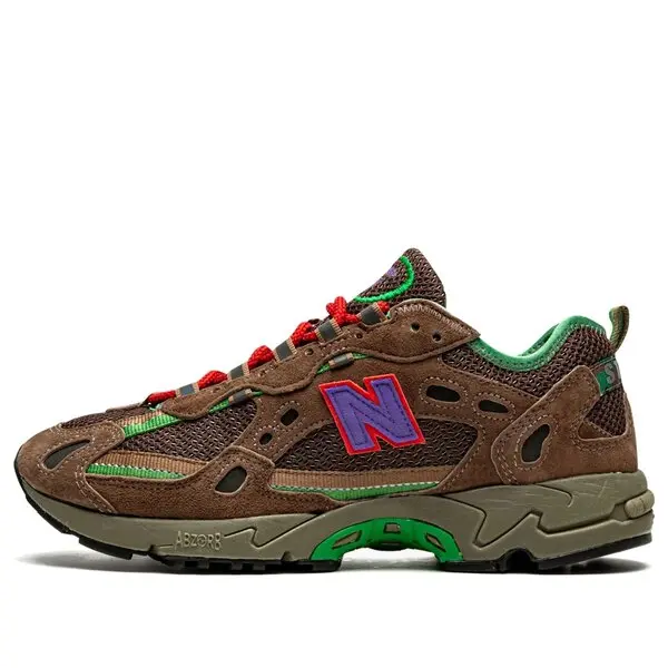 NEW BALANCE X Stray Rats 827 "sewer Stompers" Sneakers - Brown