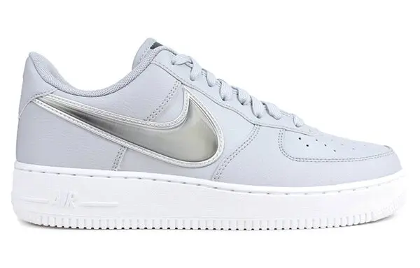 Nike Force 1 '07 Lv8 3 Low Top Sneakers