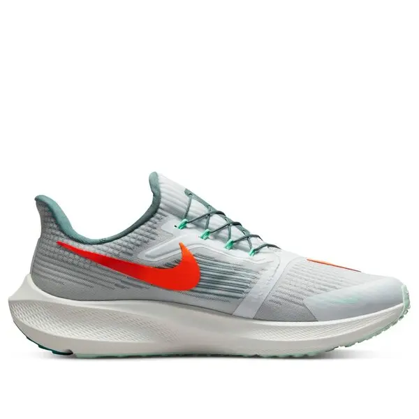 Nike Zoom Pegasus 39 Flyease Athletic Sneakers - Black/red