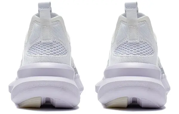 LI-NING Way Of Wade Essence 2.3 Lite Sneakers - White/grey