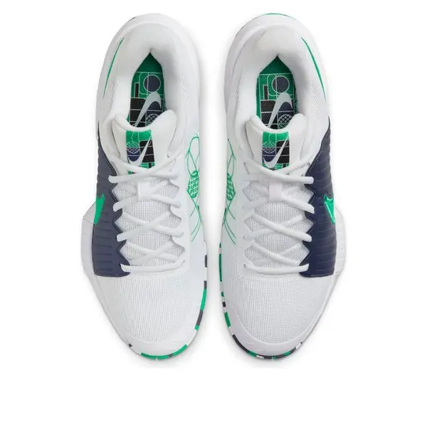 Nike Zoom Challenge Sneakers