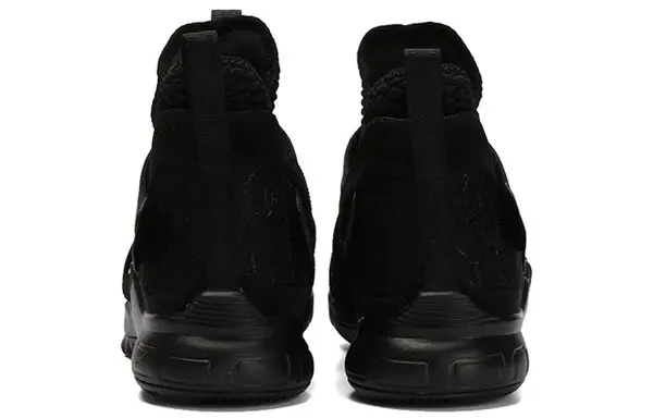 Nike Lebron Soldier 12 Sfg Ep High Top Sneakers - Black